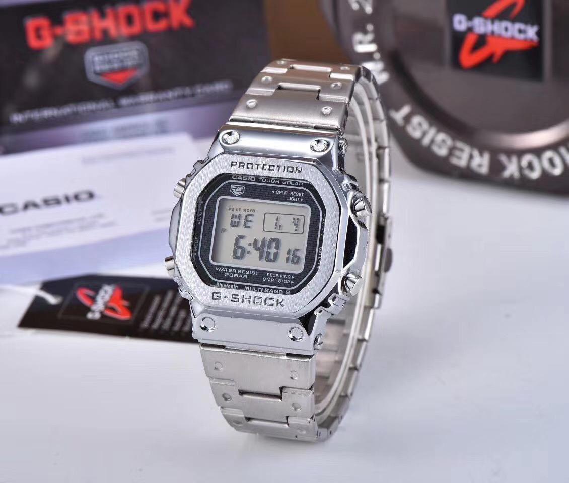 SB PREMIUM BOLD SILVER DIGITAL WATCH REGULAR – SB WATCHES